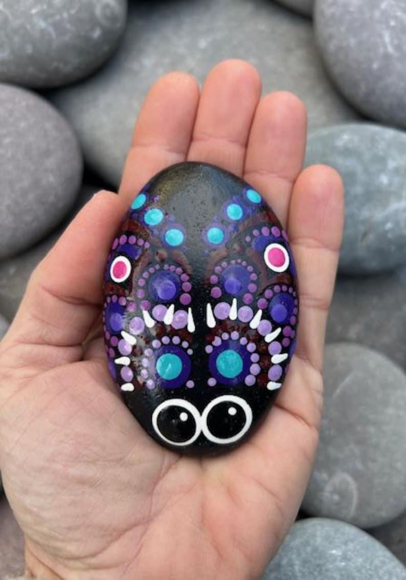 Hand Painted Ladybug Stone - Painted Stones - Ladybird - Pocket Pebble ...