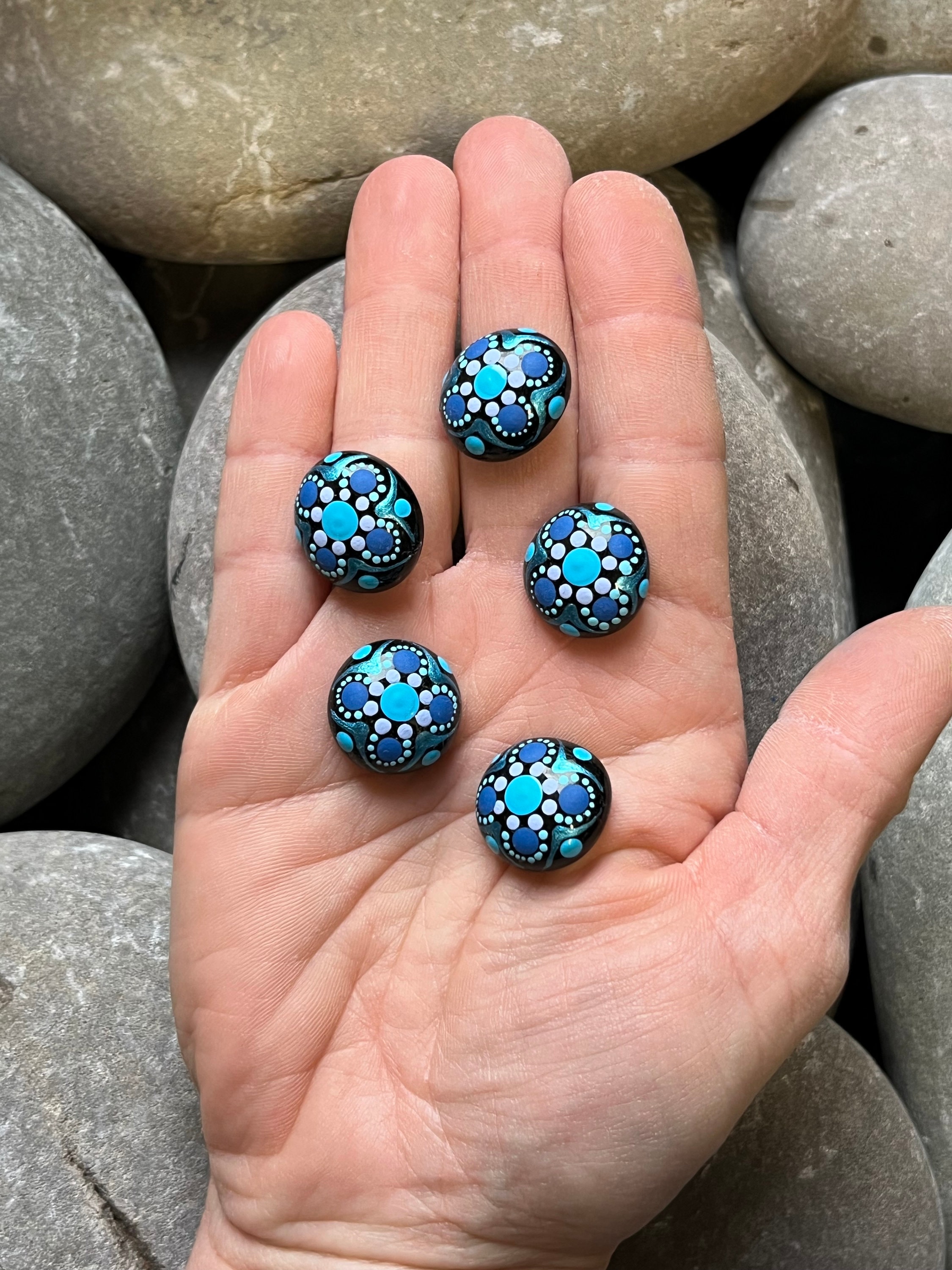 Mini Mandala Gems X 5 - Hand Painted - Painted Stones - Indoor Use ...