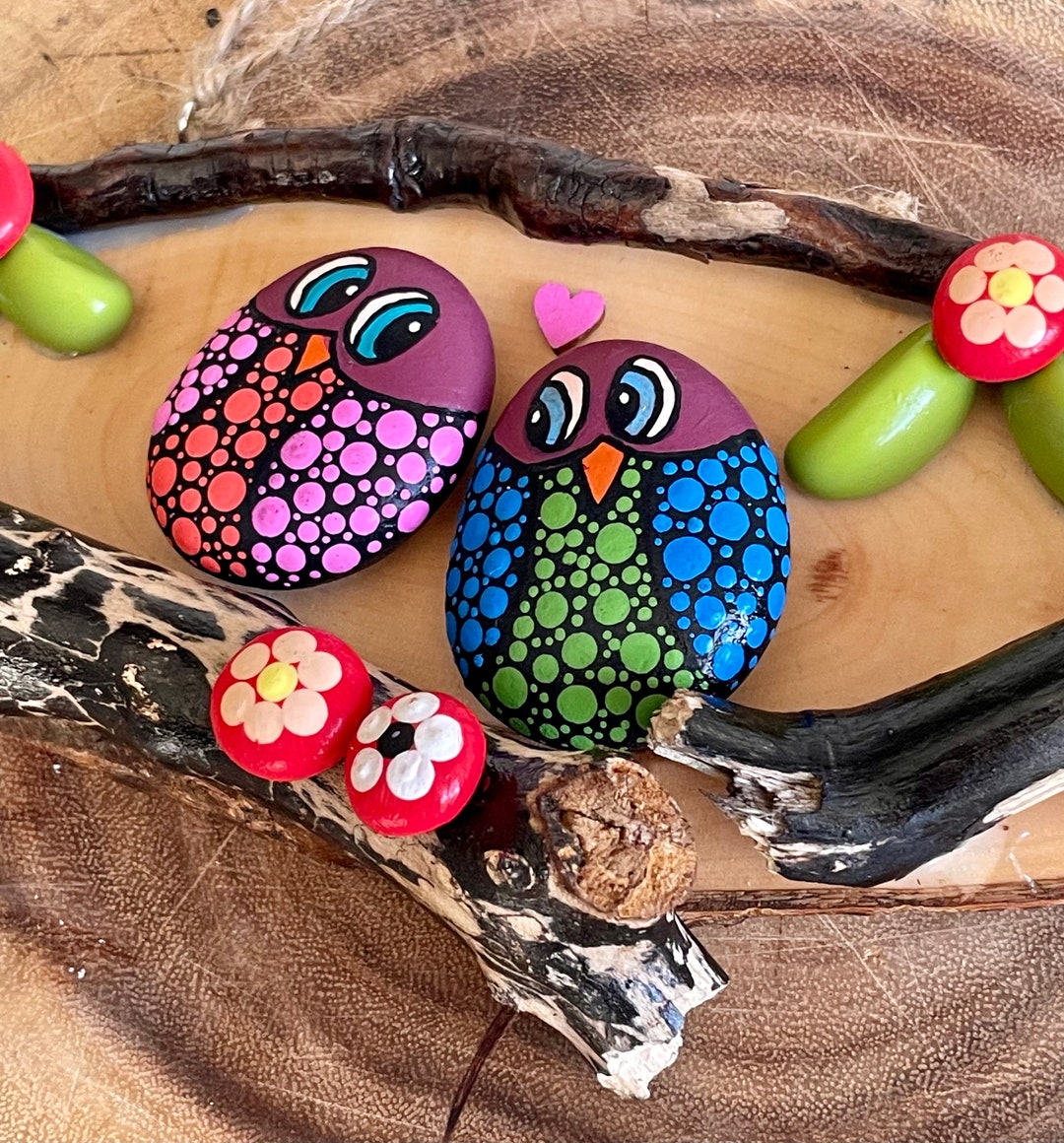 Wooden Slice Pebble Art - Hand Painted Pebble Art - Rustic Wooden Slice ...