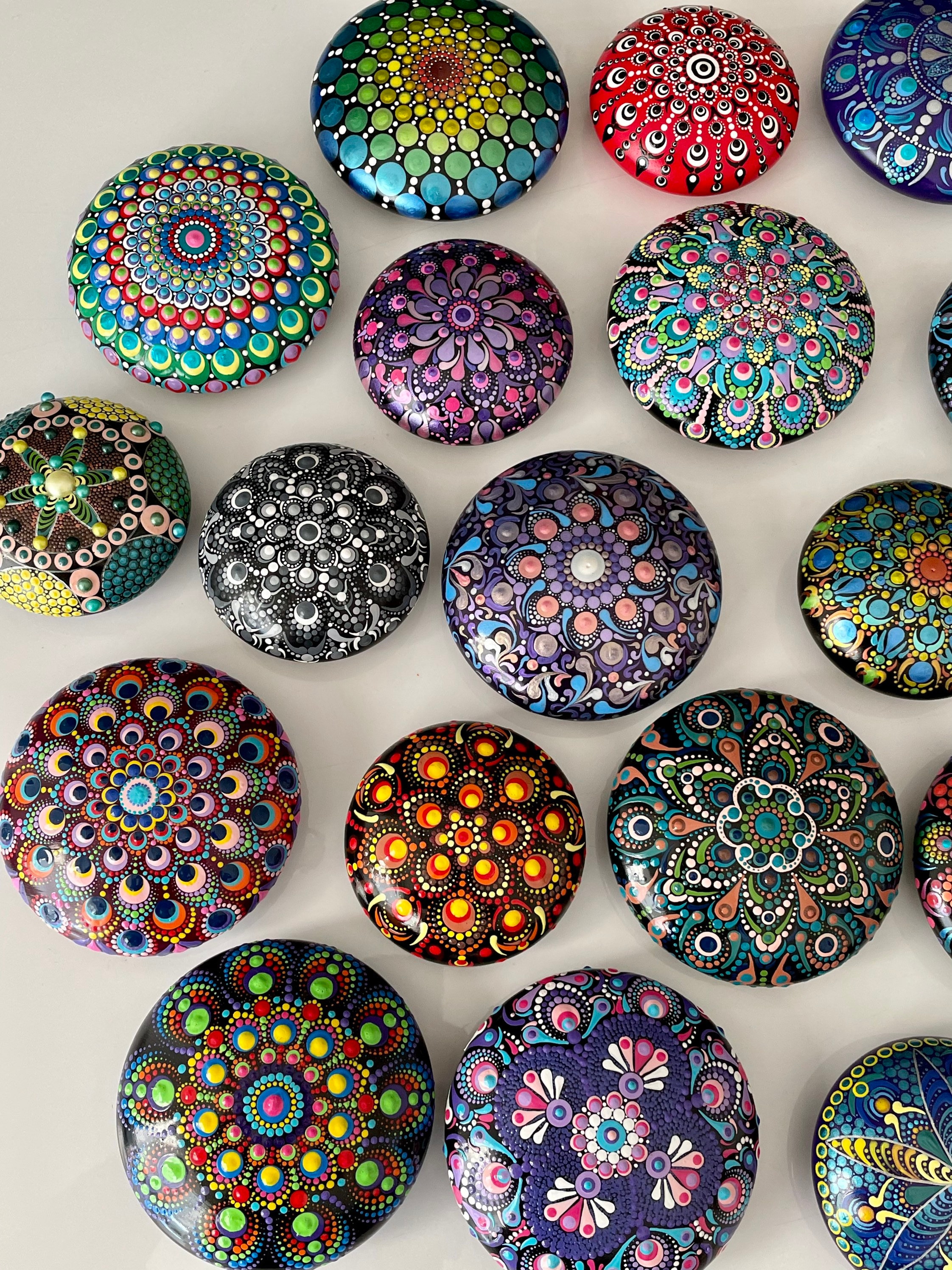 Small Hand Painted Mandala Stone - Meditation Stone - Hand Made ...