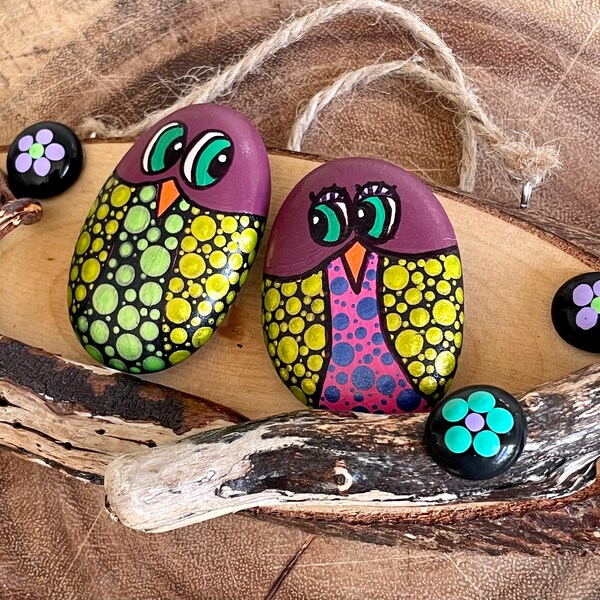 Hand Painted Pebble - Etsy