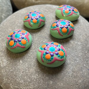 Mini Mandala Gems X 5 - Hand Painted - Painted Stones - Indoor Use ...