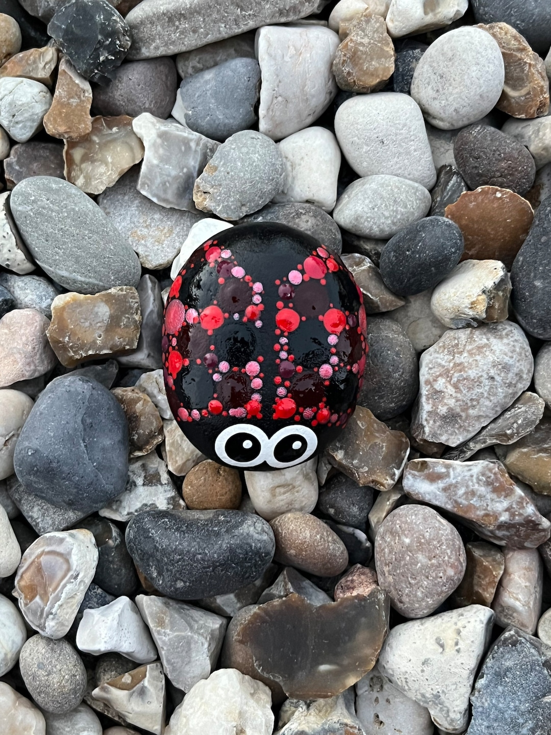 Hand Painted Ladybug Stone - Painted Stones - Ladybird - Pocket Pebble ...