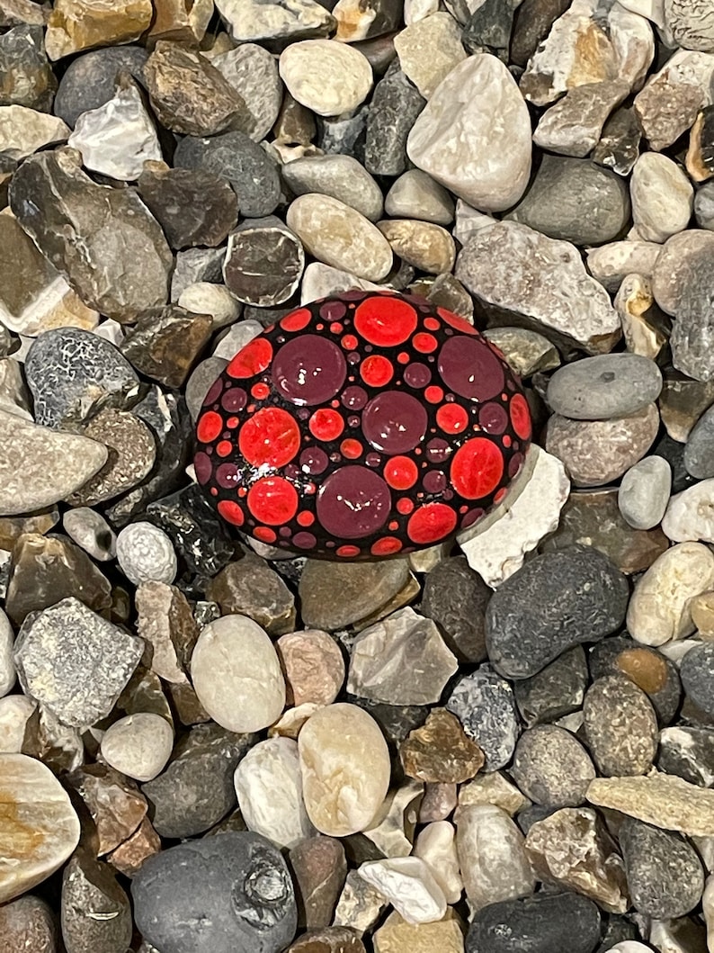 Hand Painted Polka Dot Stone Unique Painted Stones - Etsy