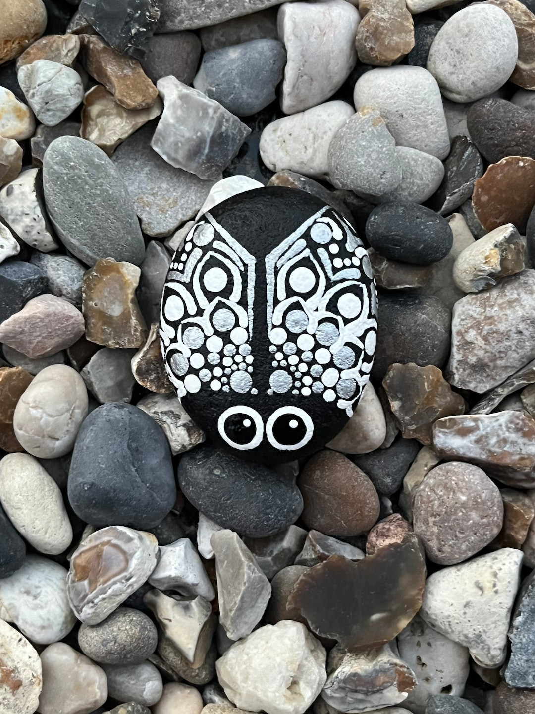 Hand Painted Ladybug Stone - Painted Stones - Ladybird - Pocket Pebble ...