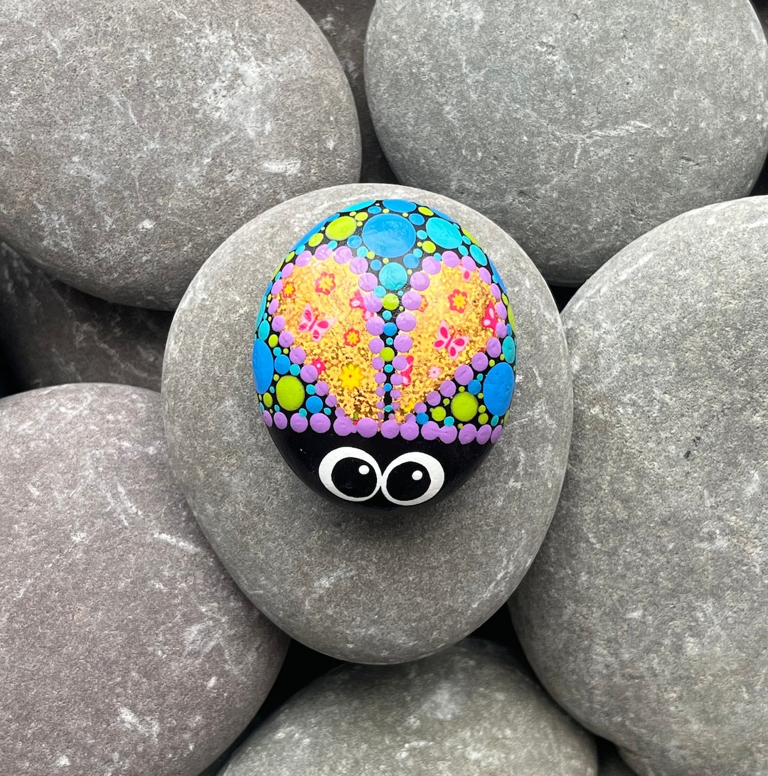 Hand Painted Ladybug Stone Painted Stones Ladybird Pocket Pebble Dot ...