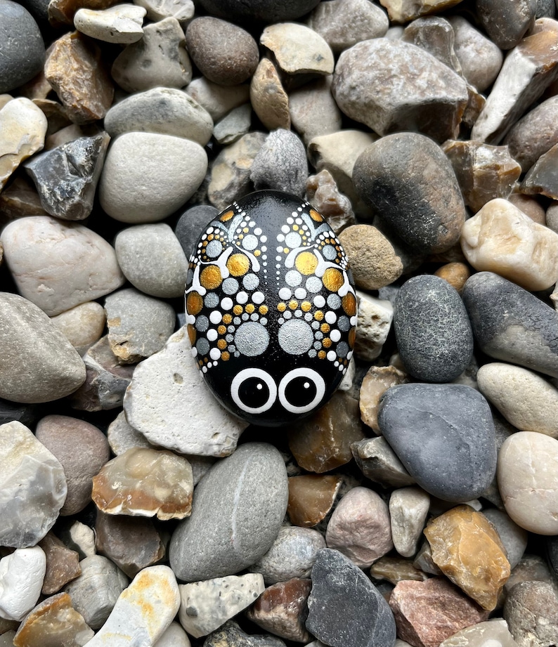 Hand Painted Mandala Ladybug Stone Painted Stones Ladybird | Etsy