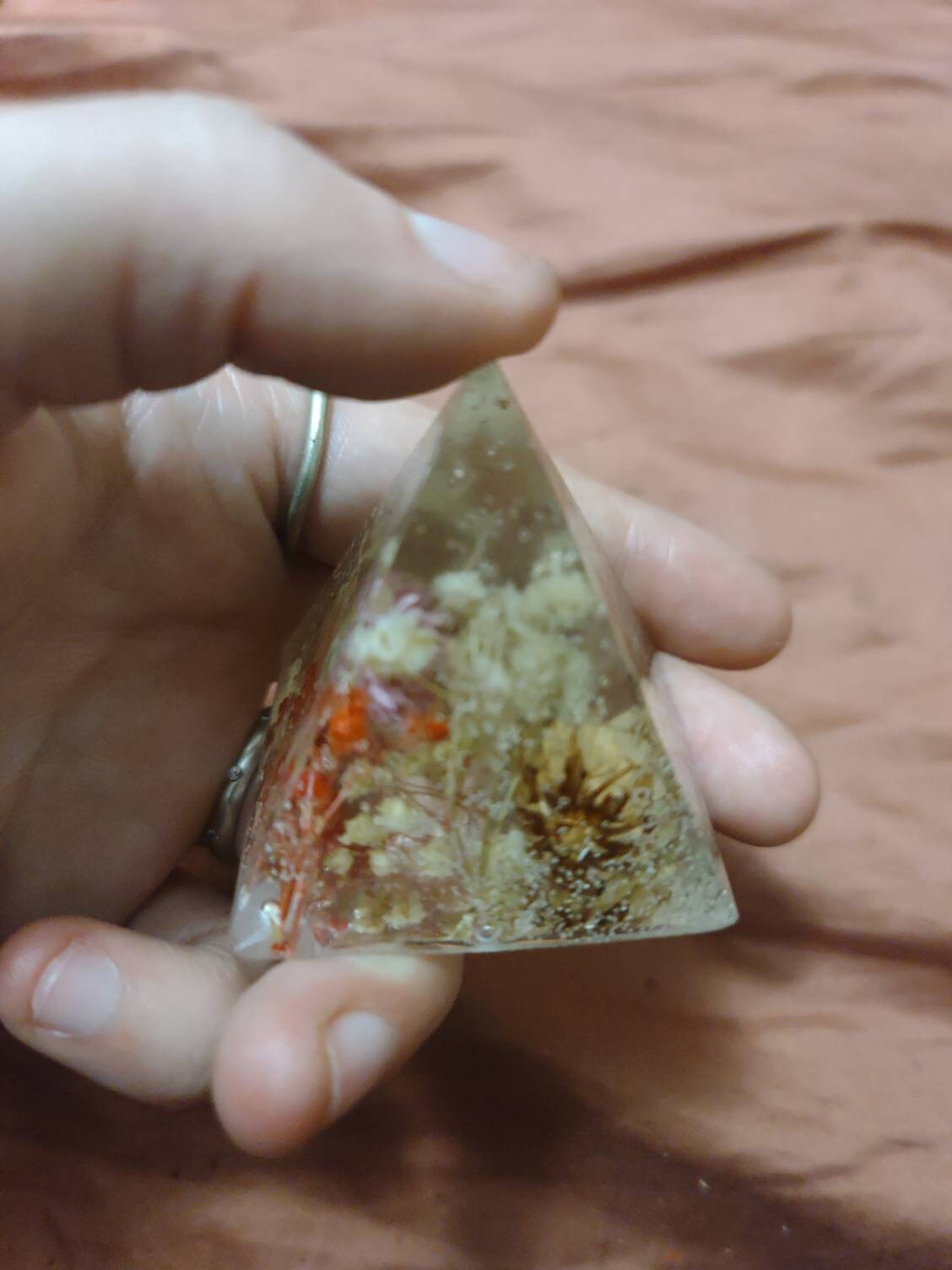 Red Spectrum Floral arrangement Resin Pyramid paperweight Home & Living ...