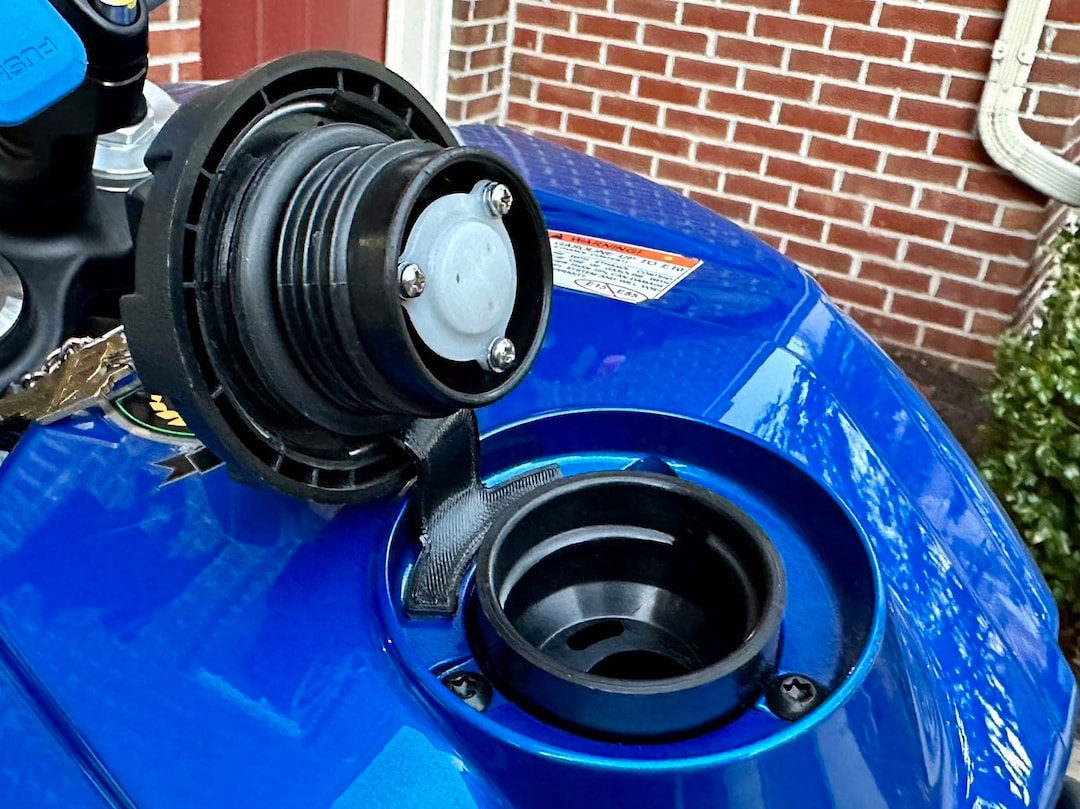 Aprilia Tuareg 660 Gas Cap Hinge - Etsy