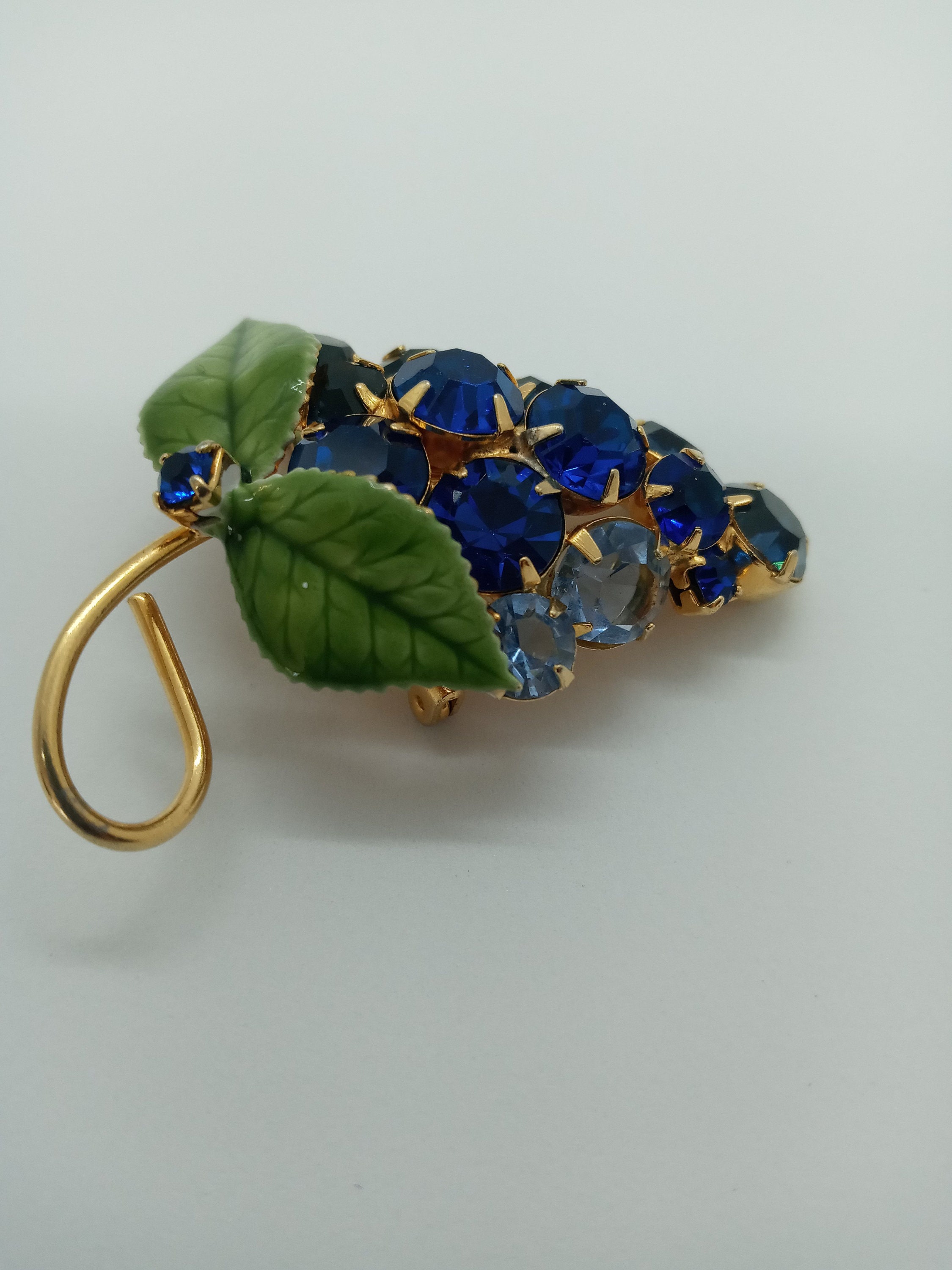Lot 34 Rhinestone Grape Brooch - Etsy UK