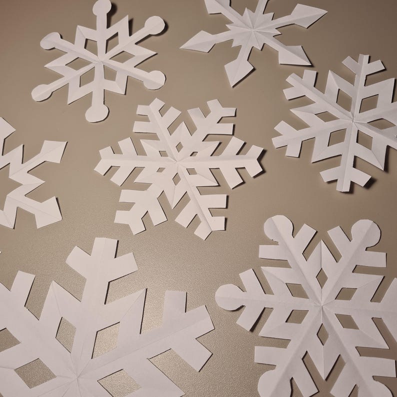 Printable Paper Snowflakes: 20 DIY Winter Decor Patterns (digital ...