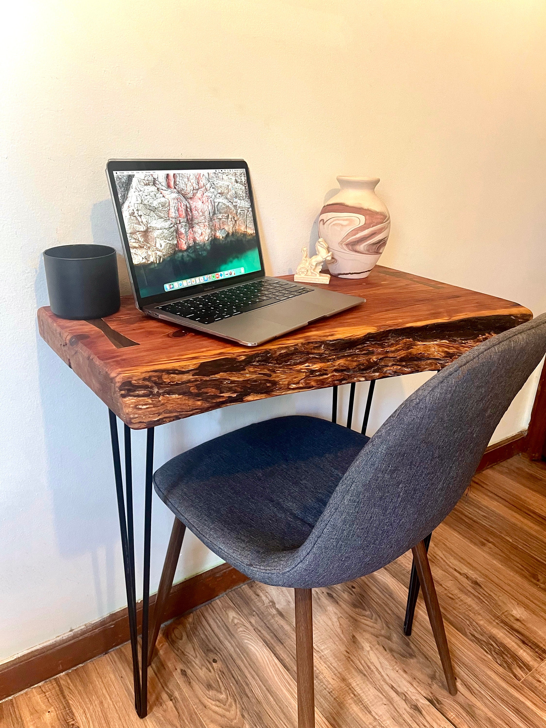 Live Edge Red Cedar Desk W/ Walnut Inlay Keys - Etsy
