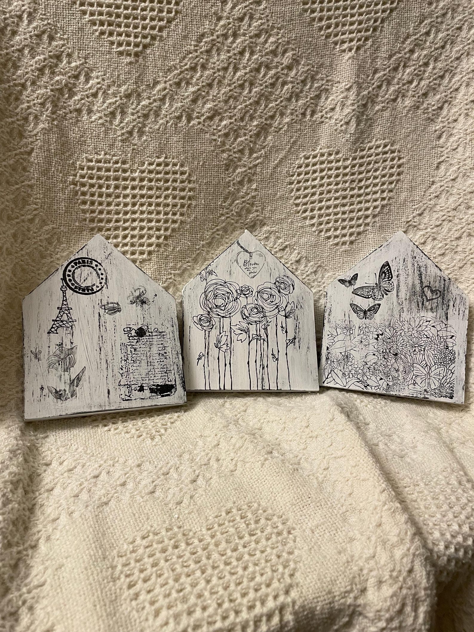 Farmhouse - Wooden House Shelf Sitter Decor - Etsy