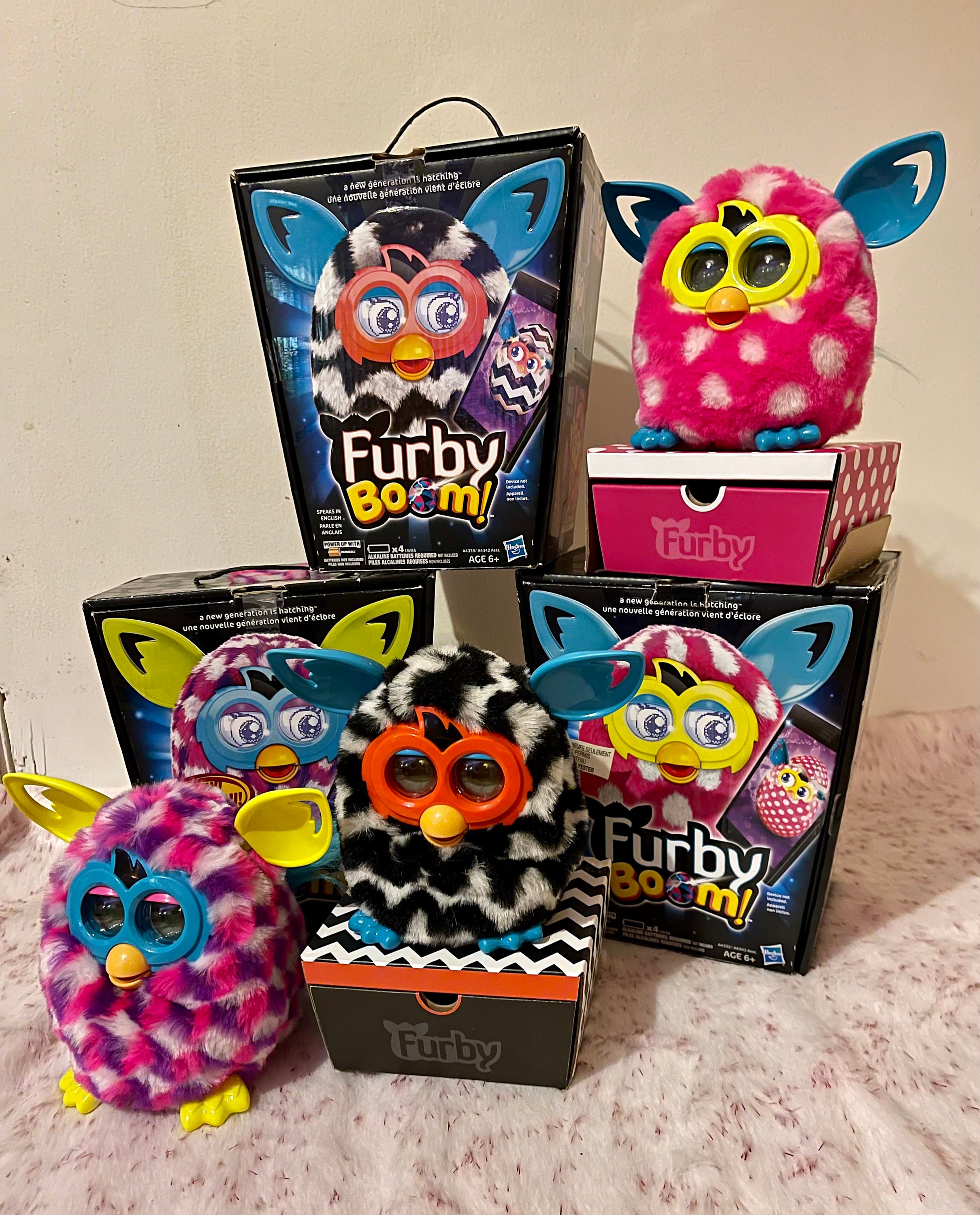 Furby Boom Cubes