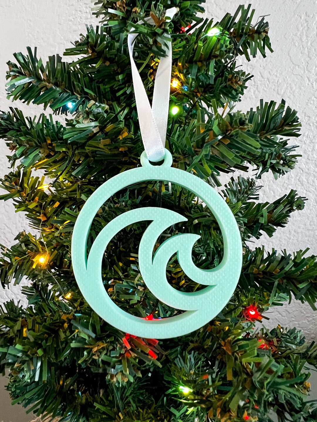 The Seas Pavilion Ornament - Epcot Pavilion Logo - Etsy