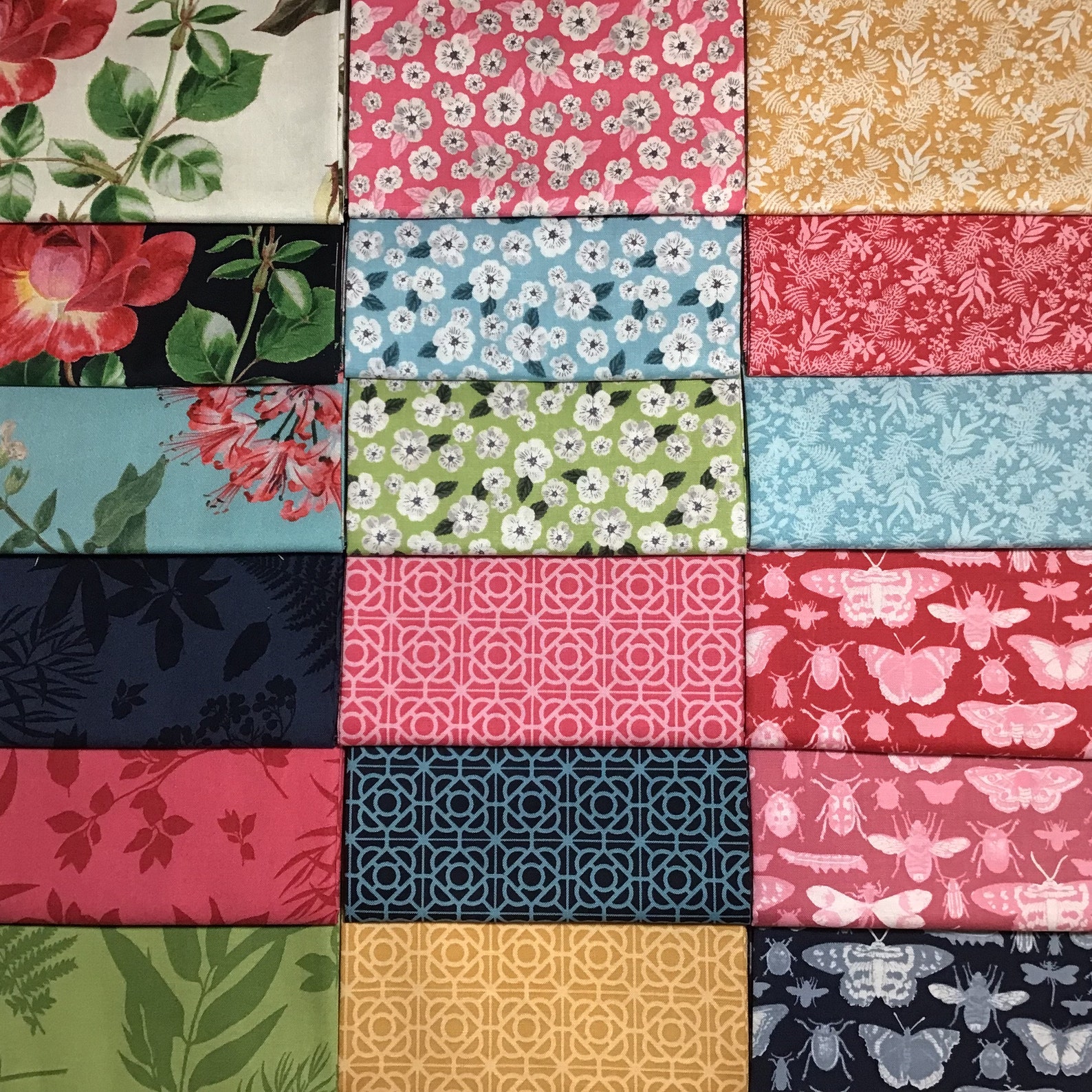 FLORAL GARDENS by the Royal Horticultural Society 15-piece Bundle ...