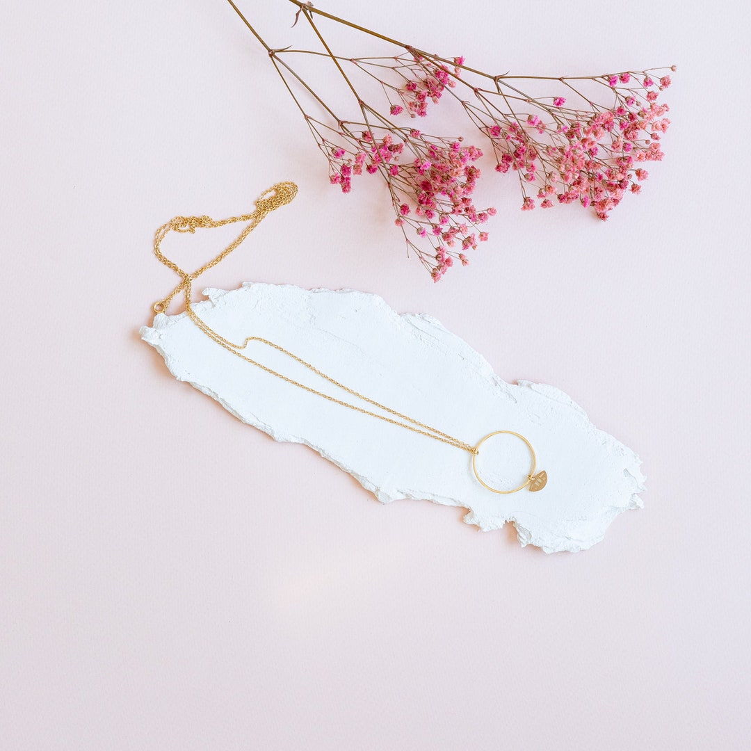 Graphic Round Necklace / Fractal Collection / Graphic Jewelry / Gift ...