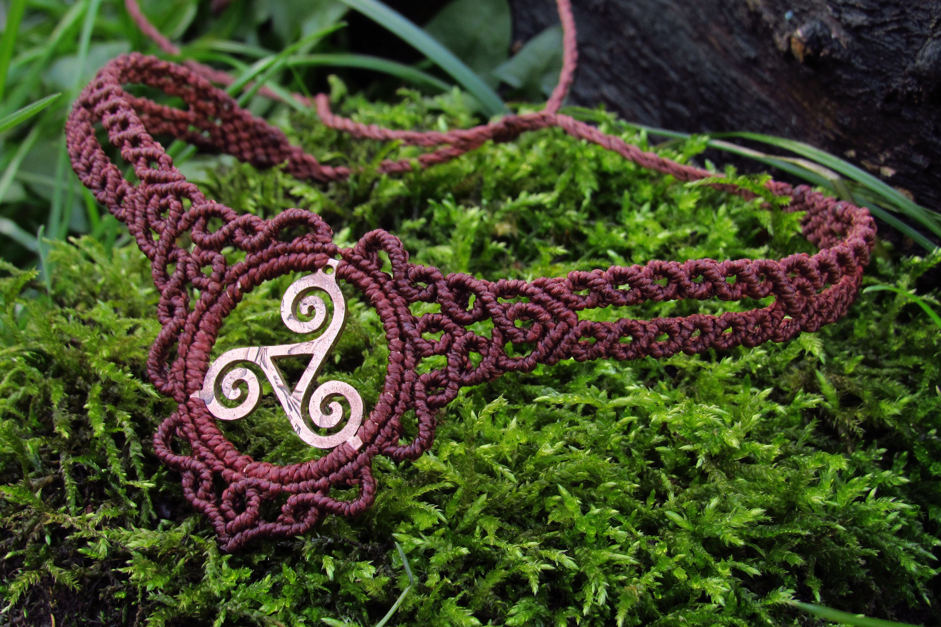 Triskelion Celtic Knot Handcut Coin Macrame Choker Necklace - Etsy