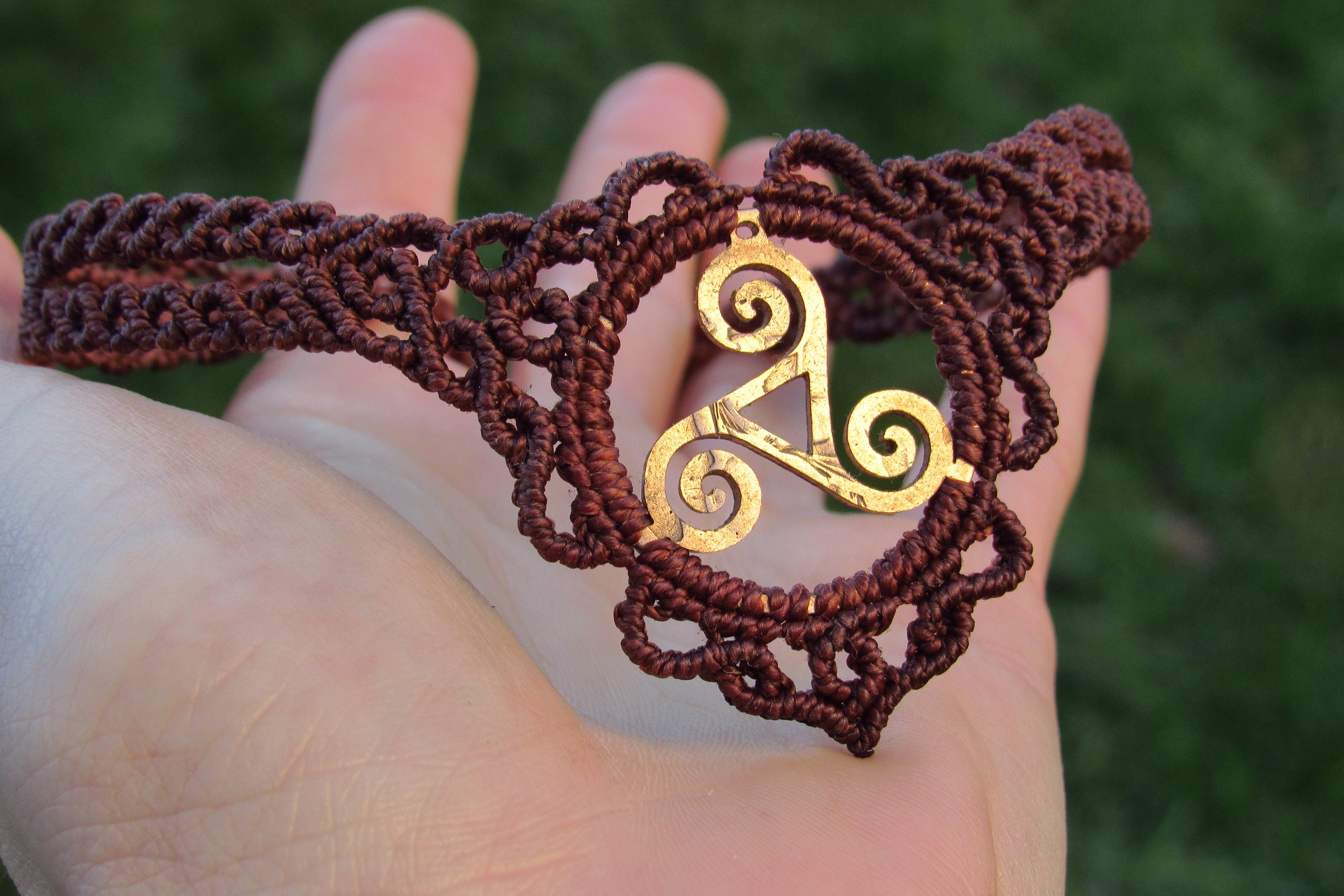 Triskelion Celtic Knot Handcut Coin Macrame Choker Necklace - Etsy