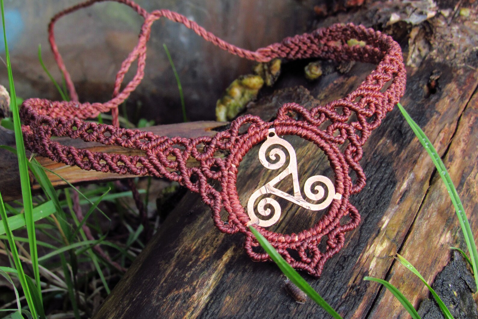 Triskelion Celtic Knot Handcut Coin Macrame Choker Necklace - Etsy