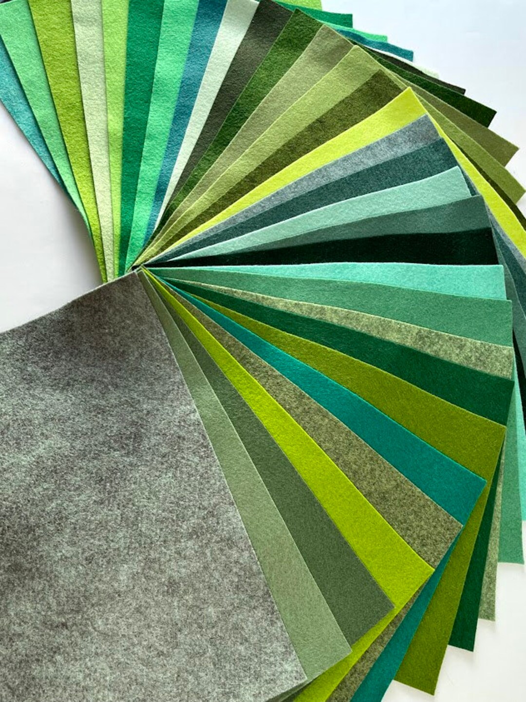 Shades of Green Felt Color Set 9 X 12 Wool Blend Felt 32 Sheets - Etsy
