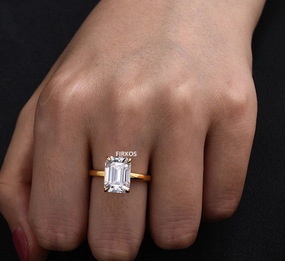 1 5 Carat Emerald Cut Moissanite Solitaire Diamond Engagement Etsy