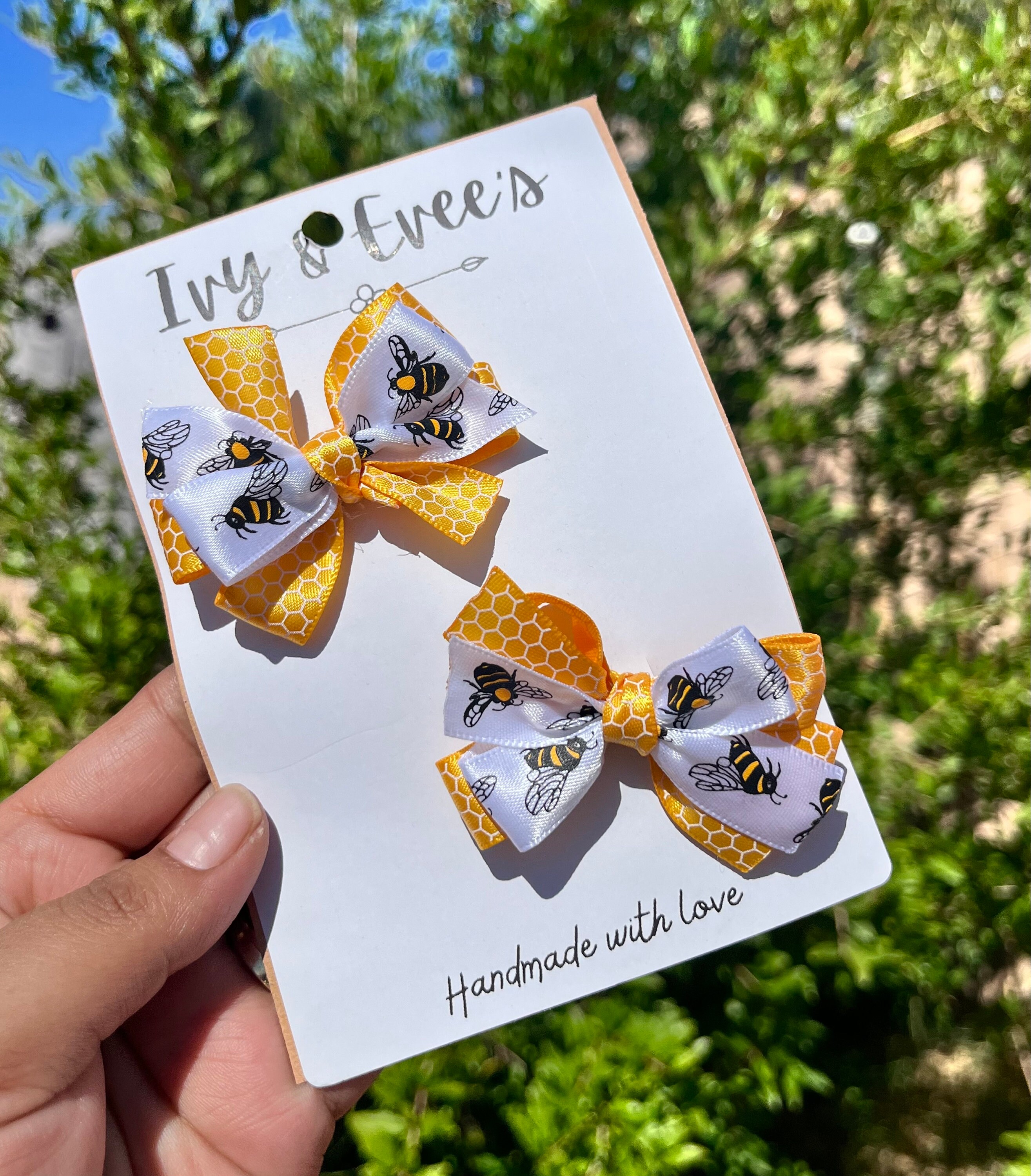 Honey Bees Ribbon Piggies / Piggies Bows - Etsy