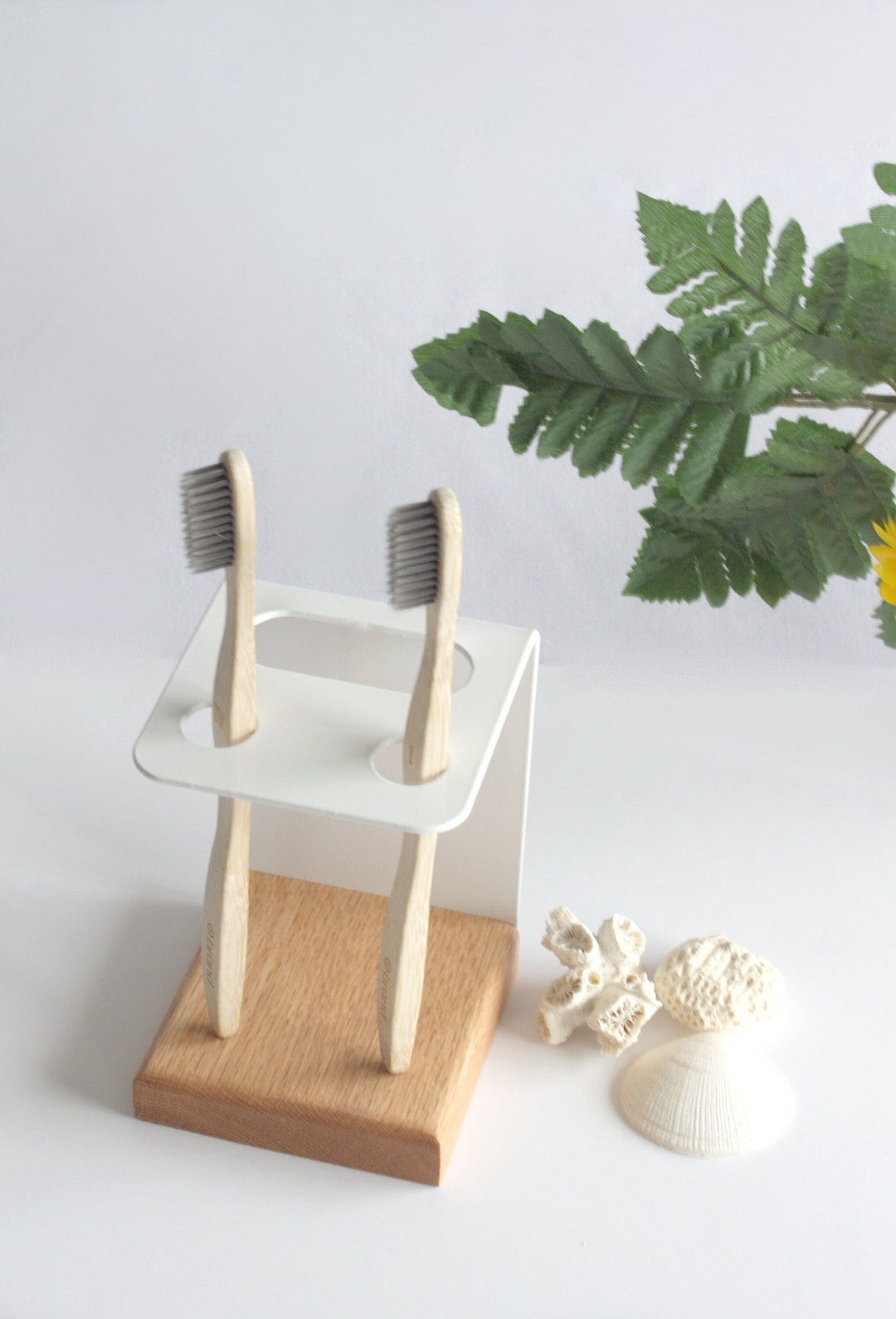 Modern Wood-base Toothbrush Holder for 2 Toothbrush and 1 Toothpaste ...