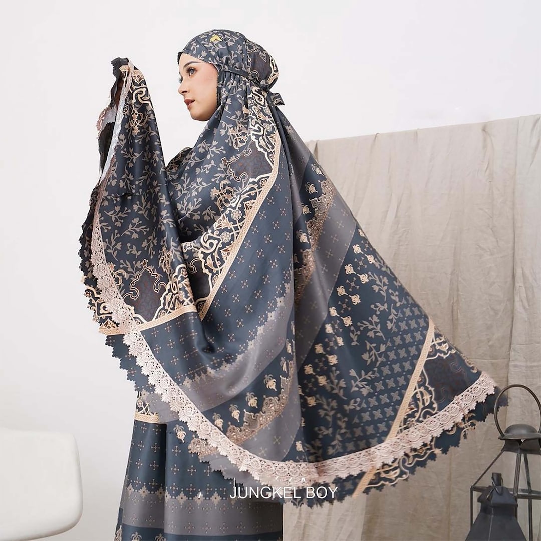 Zamora Silk Adult Mukena, Muslim Prayer Dress, Muslim Prayer Attire ...