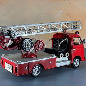 1952 Vintage Die-cast Metal Fire Engine Model, Fire Truck Decor - Etsy