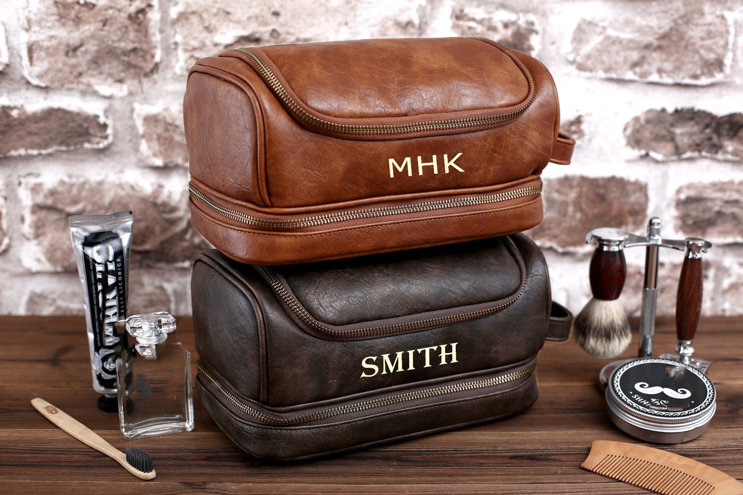Groomsmen Gifts, Hanging Toiletry Bag, Personalized Best Man Gift ...