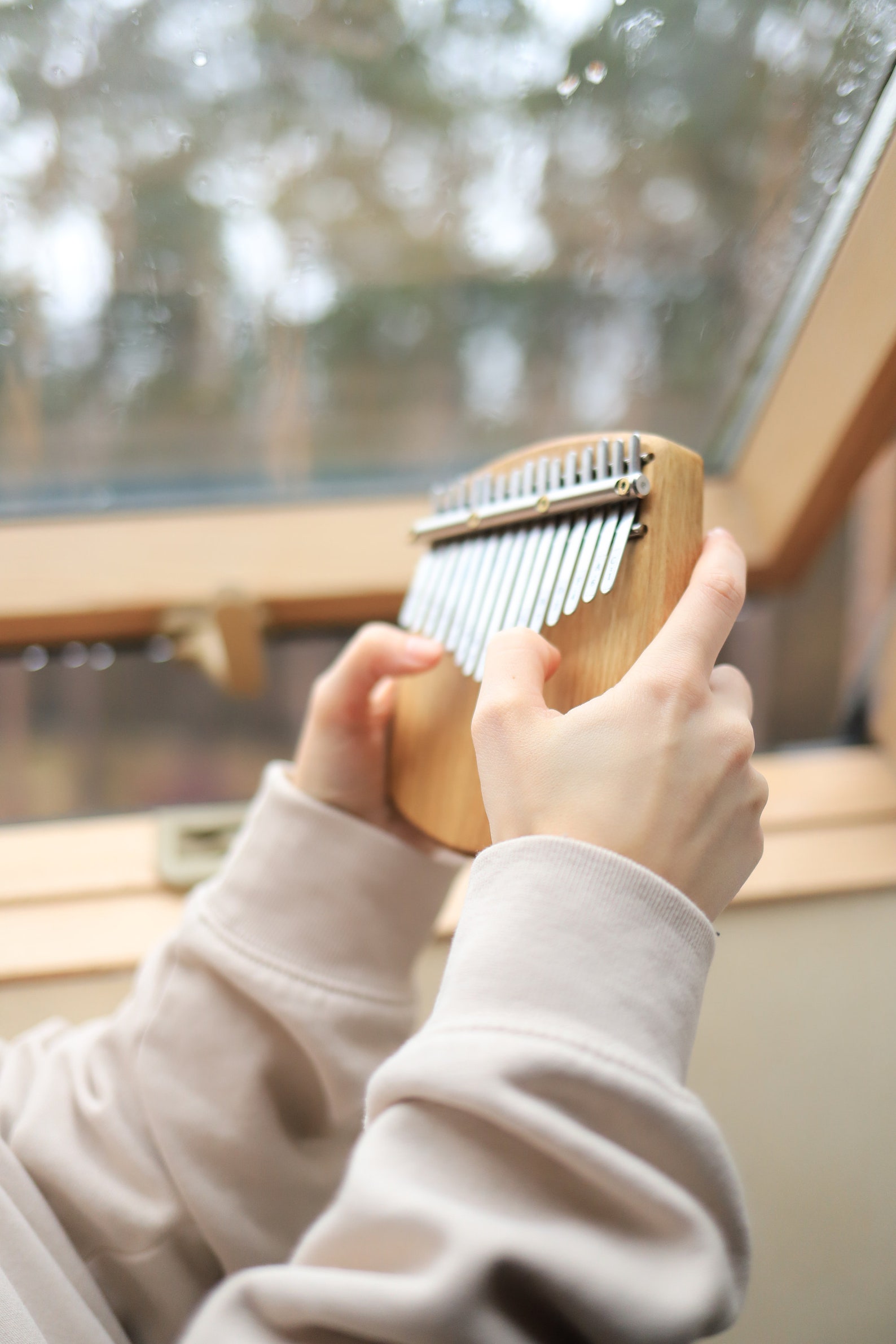 African Instrument, 17 Key Oak Kalimba, Unique Gift for Her ...