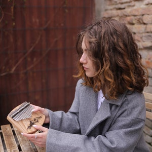 Unique Mountain Engraved Kalimba, Gifts for Musicians, Meditation Gifts ...