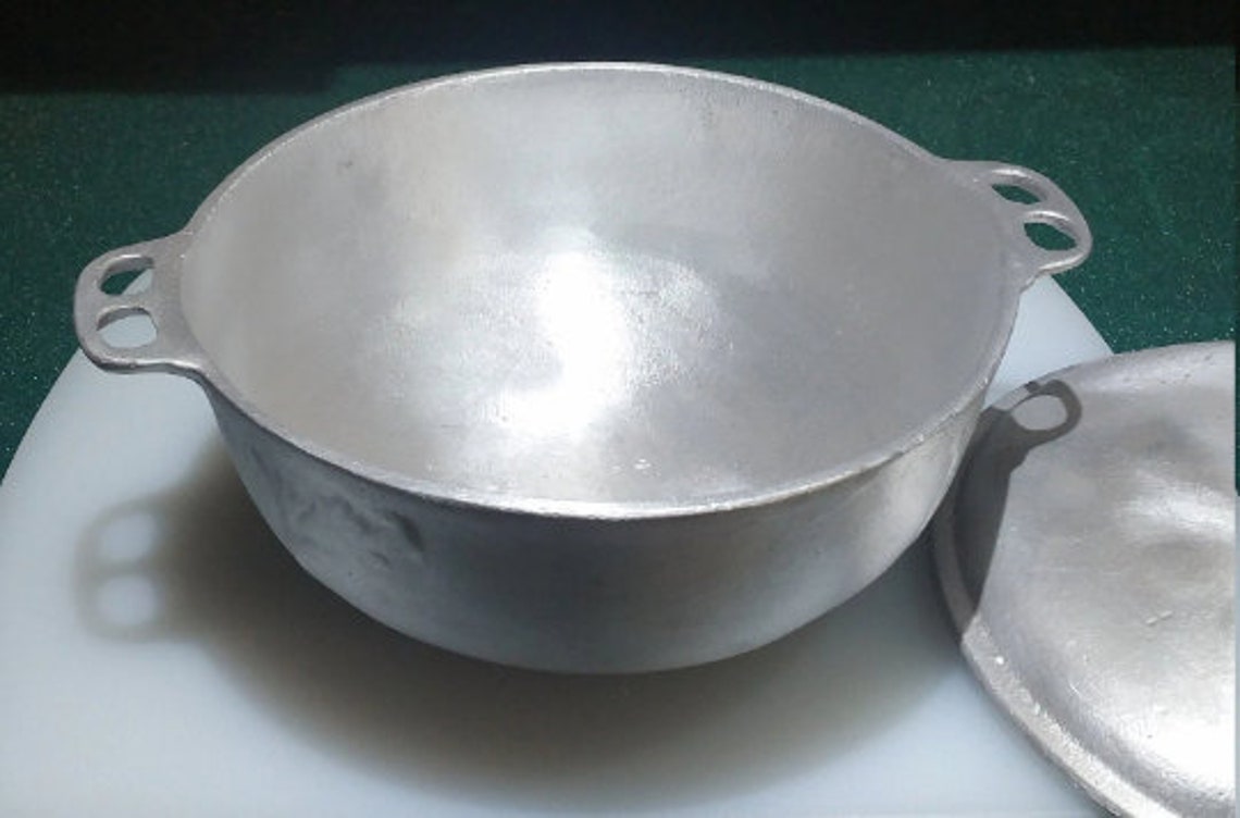 Jamaican Dutch Pots, Jamaican Dutchie Pot, Jamaican Fryer Pot. Jamaican ...