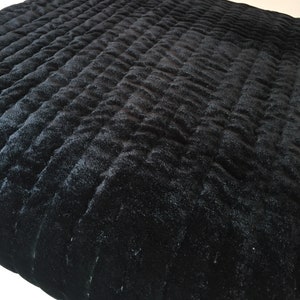 Black Velvet Quilt Queen Quilt Velvet Comforter Black King Size Quilt ...