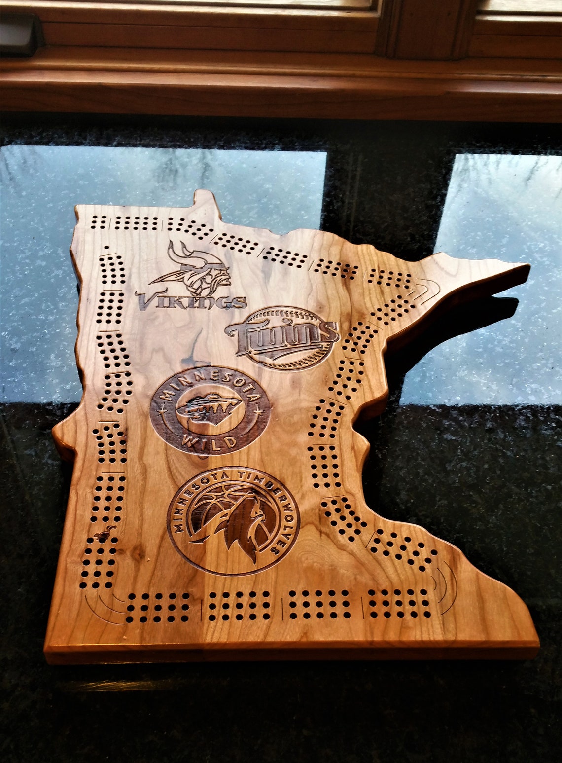 Custom MN Cribbage Board With Vikings Twins Timberwolves - Etsy