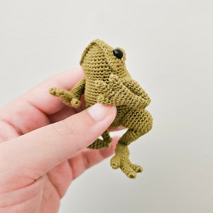 Little Realistic Frog - Critter Stitch Crochet Pattern/amigurumi - Etsy