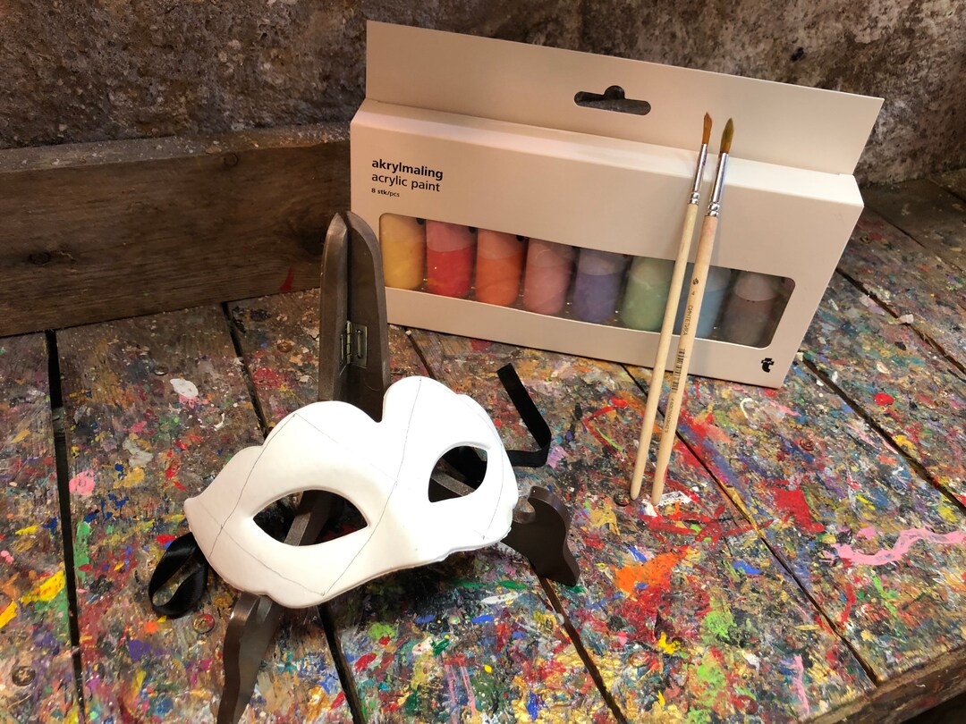 White Carnival Eye Mask With Color Set and Brushes Carnival Mask to ...