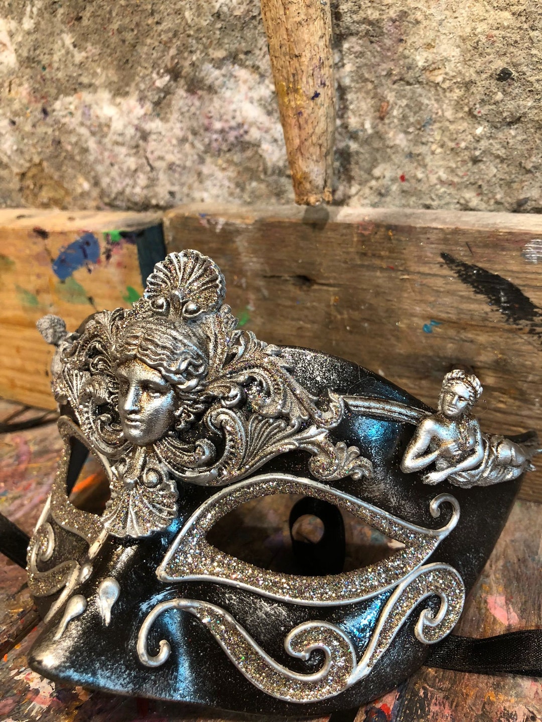 Elegant Eye Mask Decorated With Baroque Friezes and Silver Glitter ...