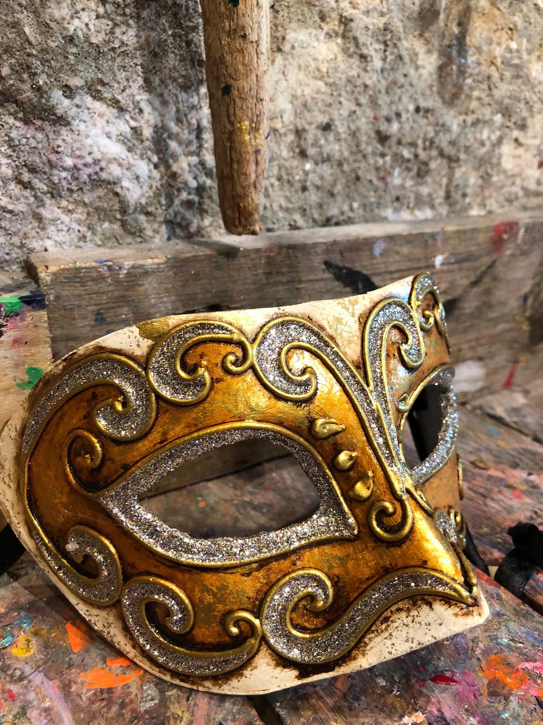 Golden Eye Mask With Baroque Decorations and Glitter Handmade Venetian ...