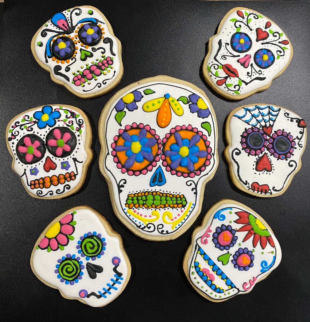 Custom Day of the Dead Sugar Cookie Skulls, Day of the Dead Cookies ...