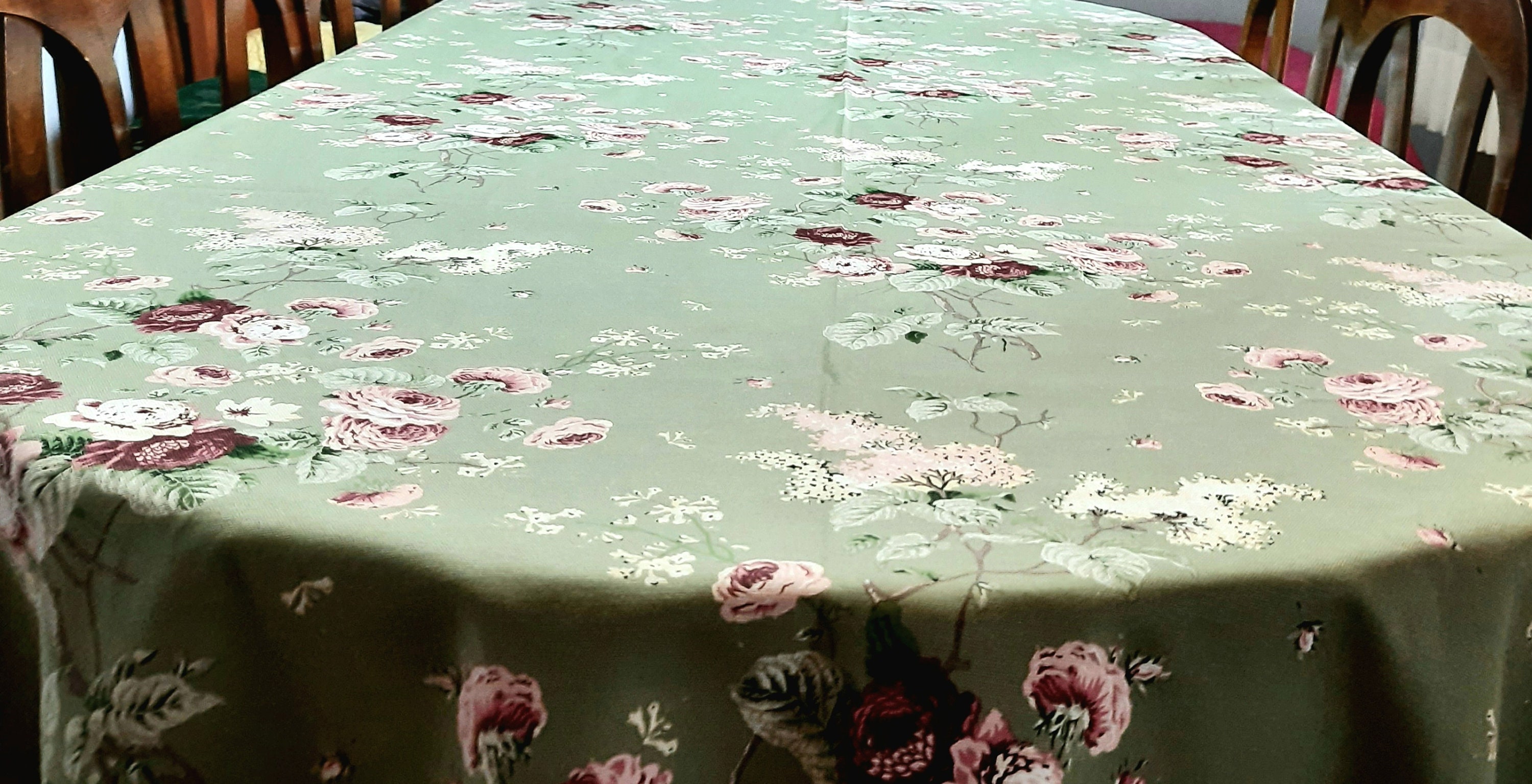 Nile Green Roses Print Table Linen in Custom Sizes, Spring Tablecloth ...