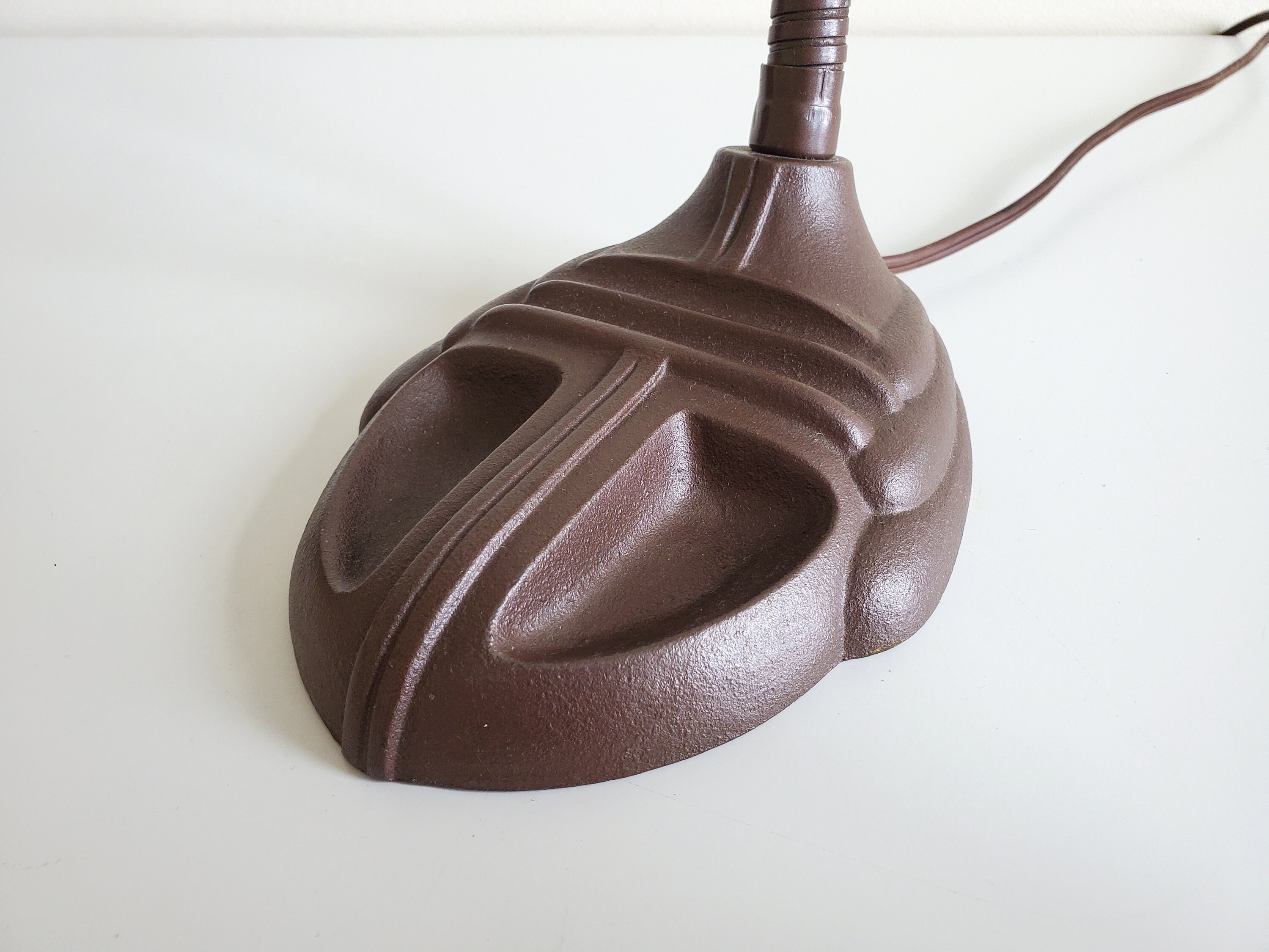 Rodale Cast Iron Lamp - Etsy