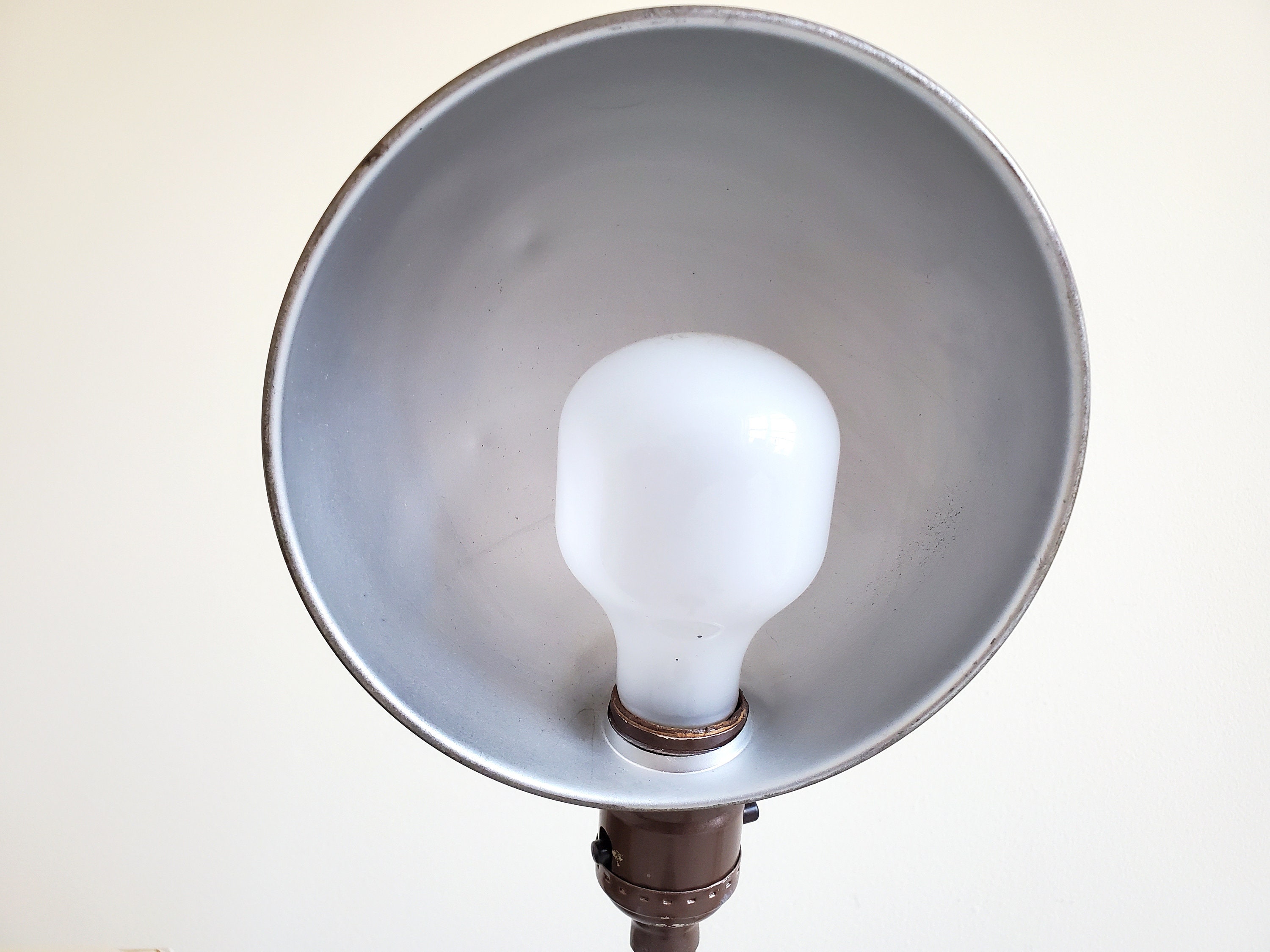 Rodale Cast Iron Lamp - Etsy