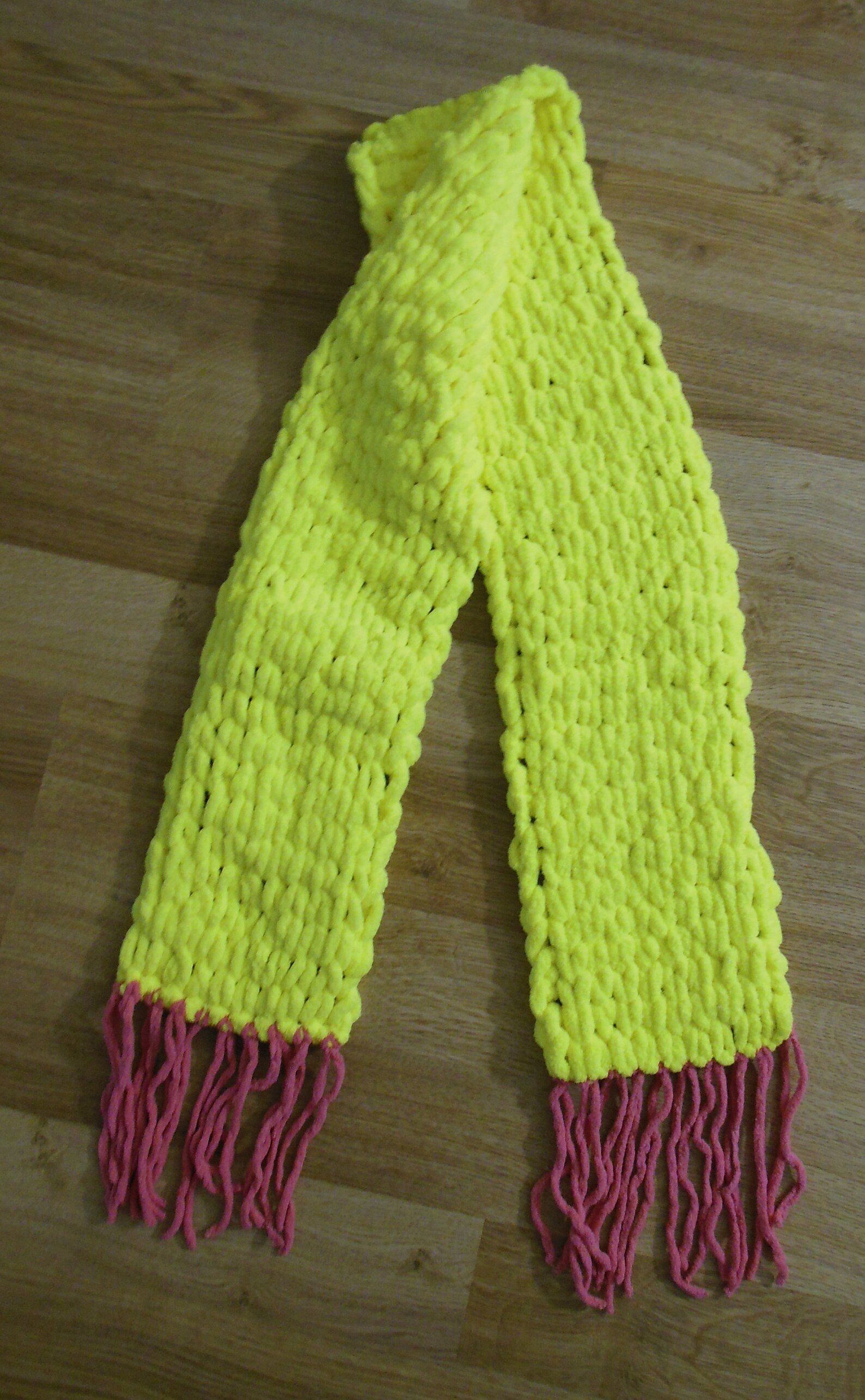 Thick Chunky Soft Wrap-around SCARF - Neck Warmer With Fringe - Bight ...