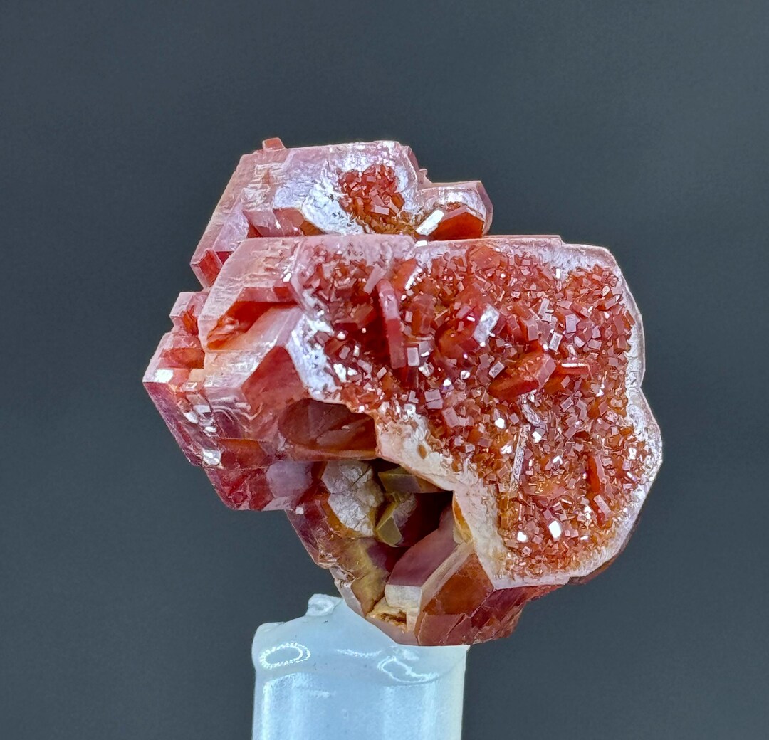Vanadinite Floater Crystal in Perfect Conditions#261# - Etsy