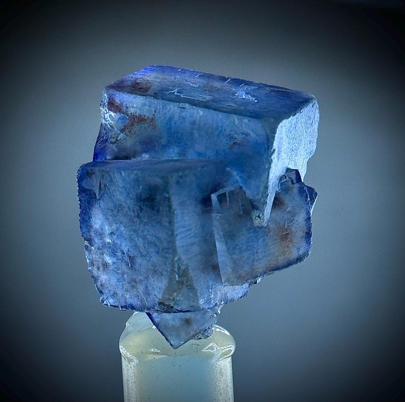Blue Fluorescent Fluorite in Good Conditions#281# - Etsy