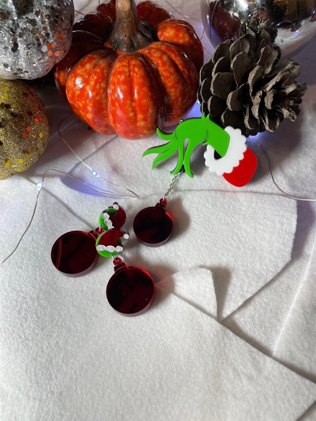 Handmade Acrylic Adornment of the Grinch Brooch and Earring - Etsy