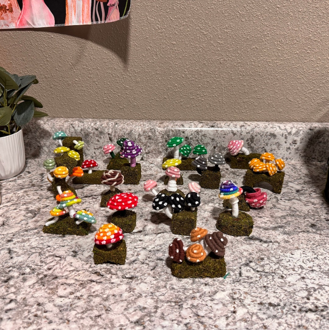 UV Glow Mushroom Display - Etsy
