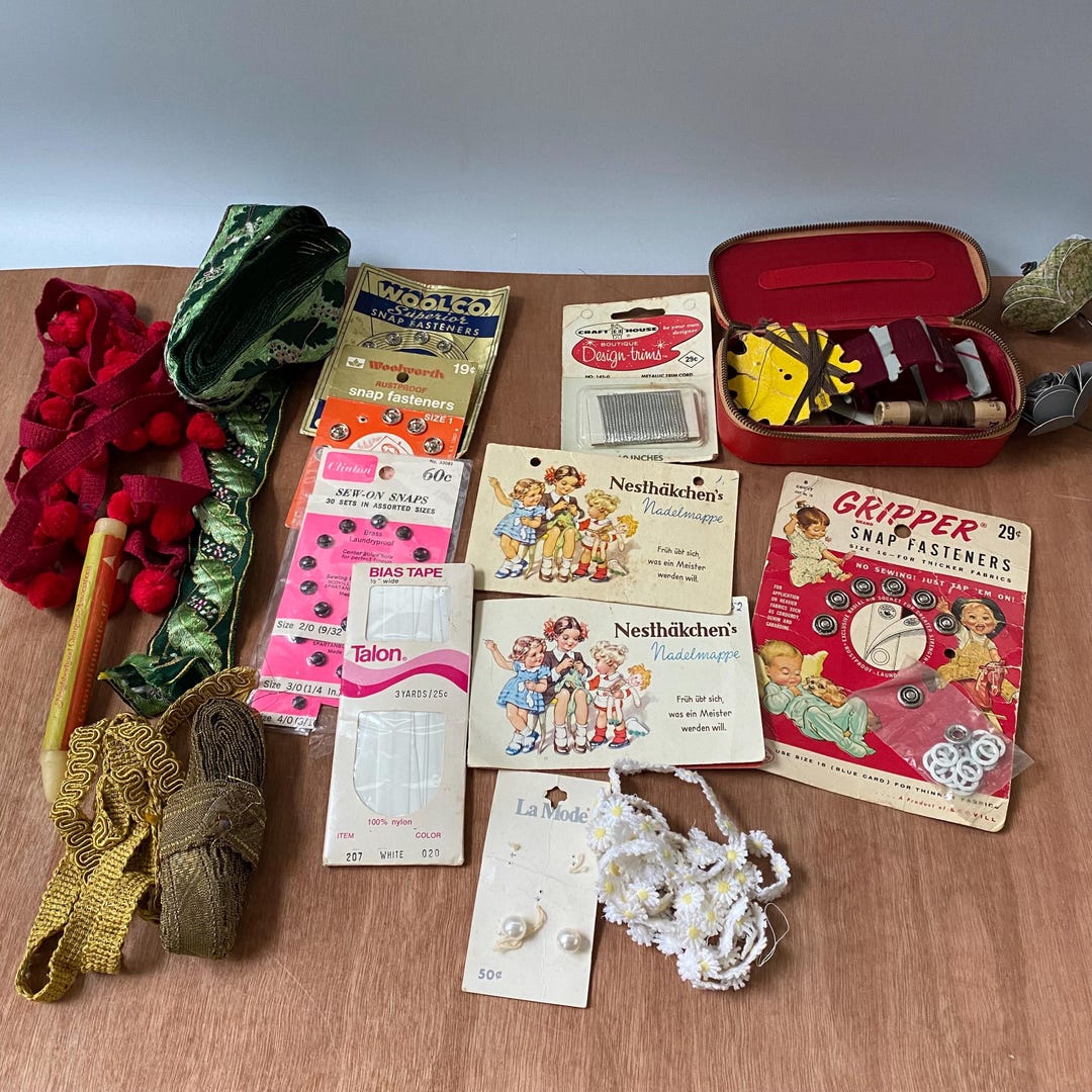 Vintage Mixed Set of Sewing Supplies, Vintage Sewing Notions, Vintage ...